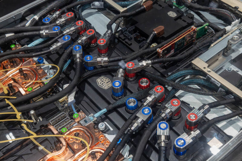 和碩&華碩 NVIDIA GB300 NVL72設計思路及圖片資料 - 幫趣